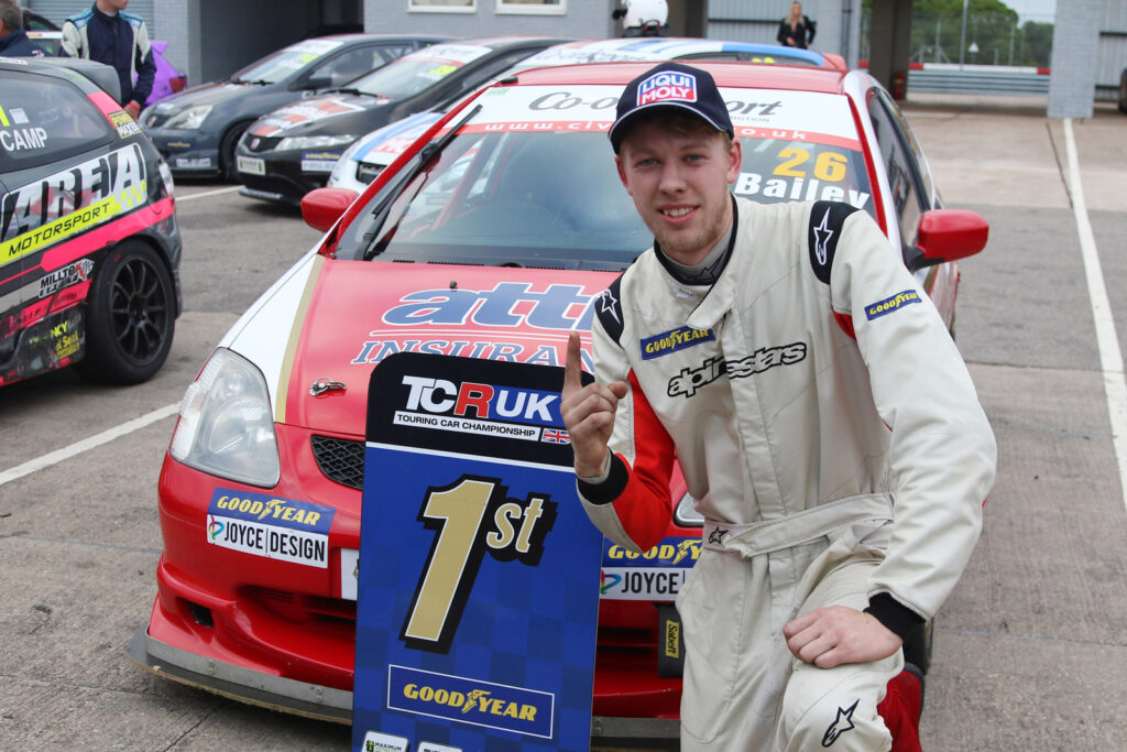 Bailey takes win number three in disrupted second Donington Park race ...